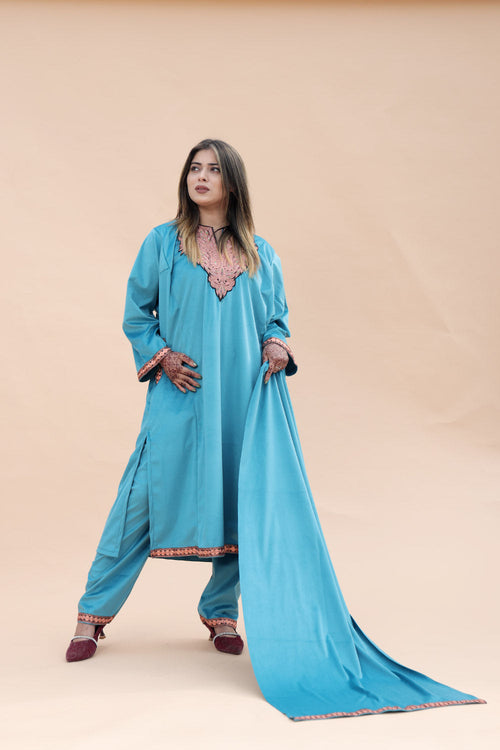 Buy Kashmiri Phirans Sets Online | Traditional Kashmiri Dress