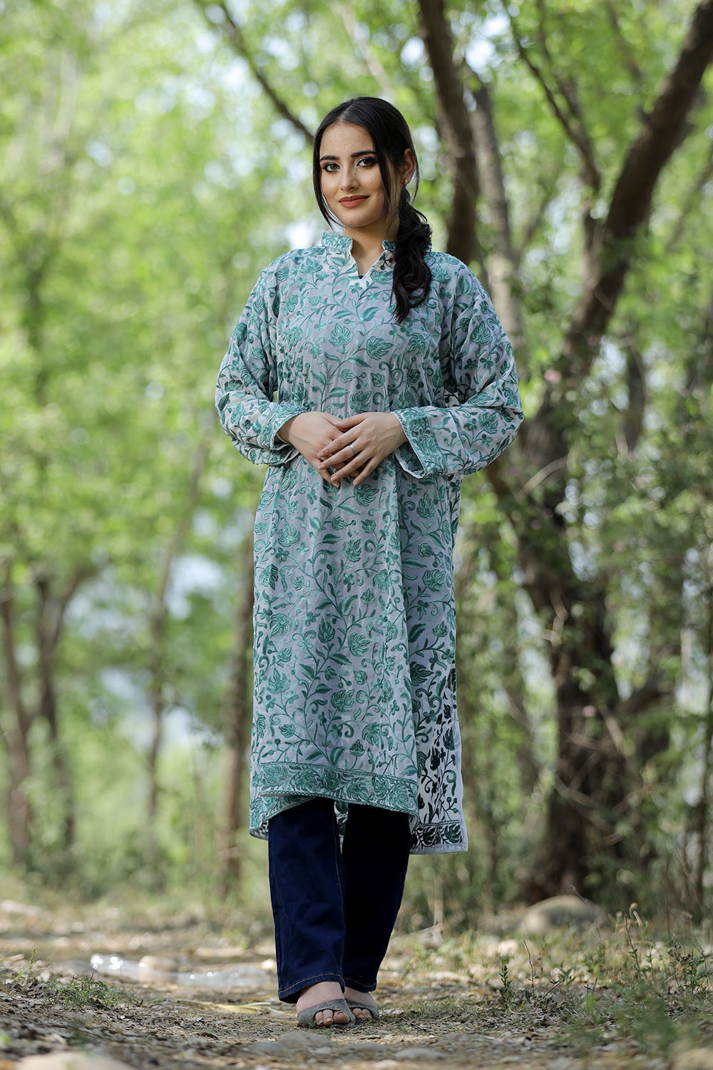 Amazing white colour kashmiri embroidered georgette kurti
